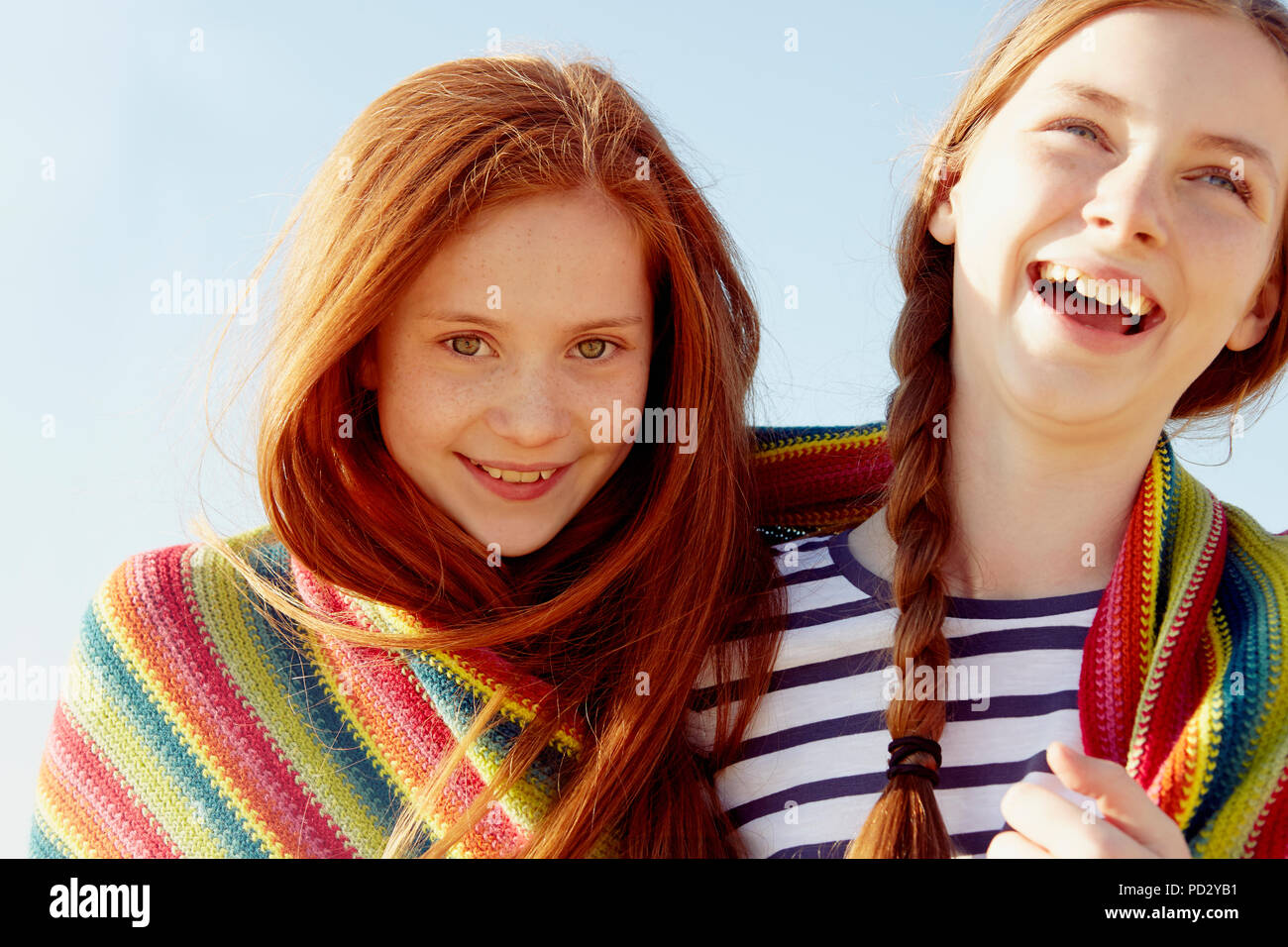 Close up two girls wrapped hi-res stock photography and images - Alamy