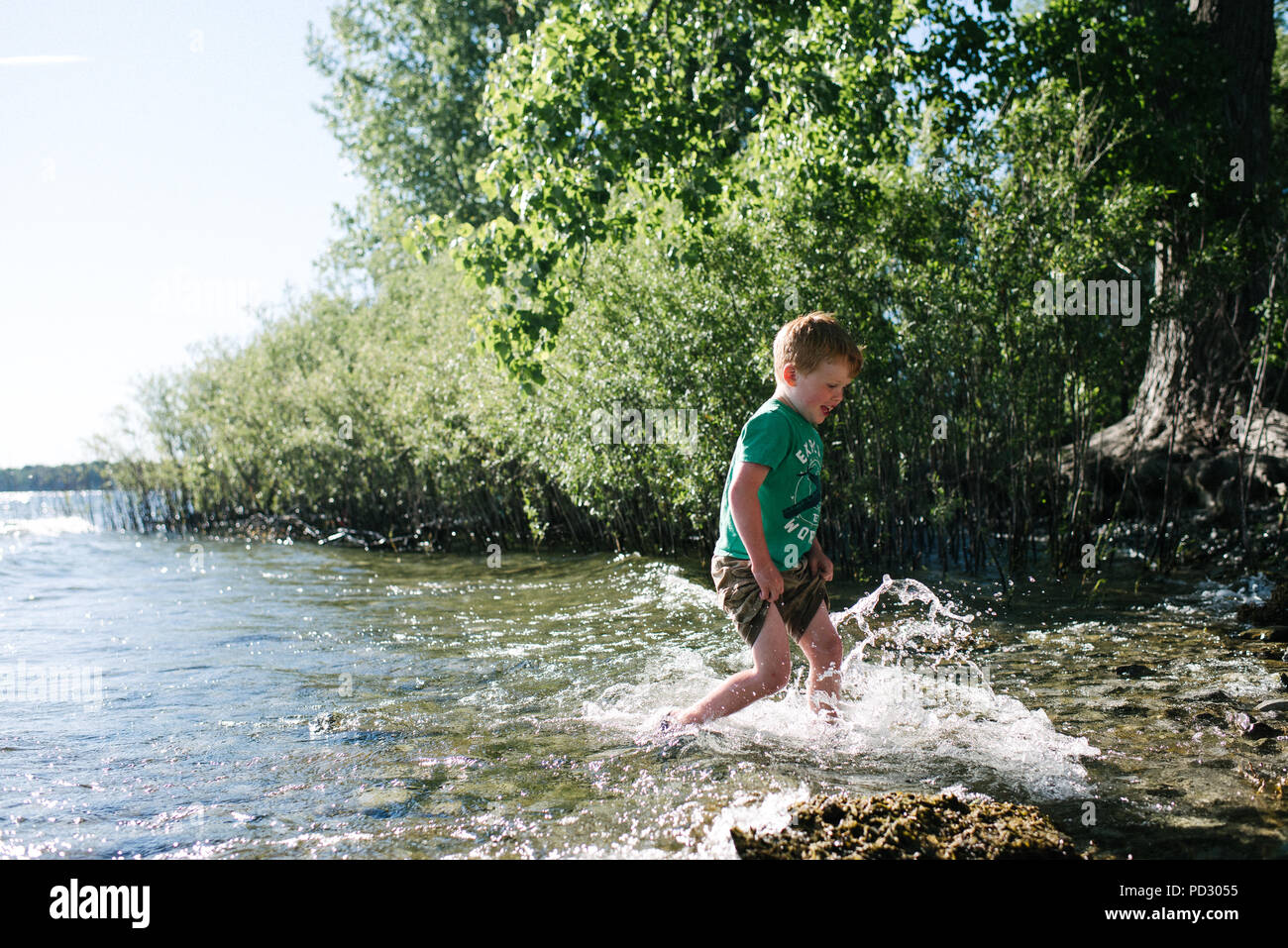 Running to water hi-res stock photography and images - Alamy