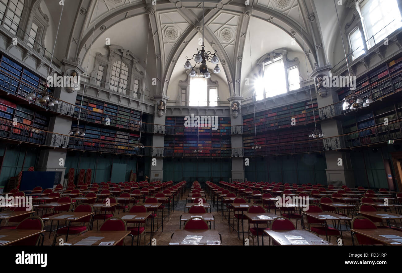 Interior of Octagon Library at Queen Mary University of London in Mile ...