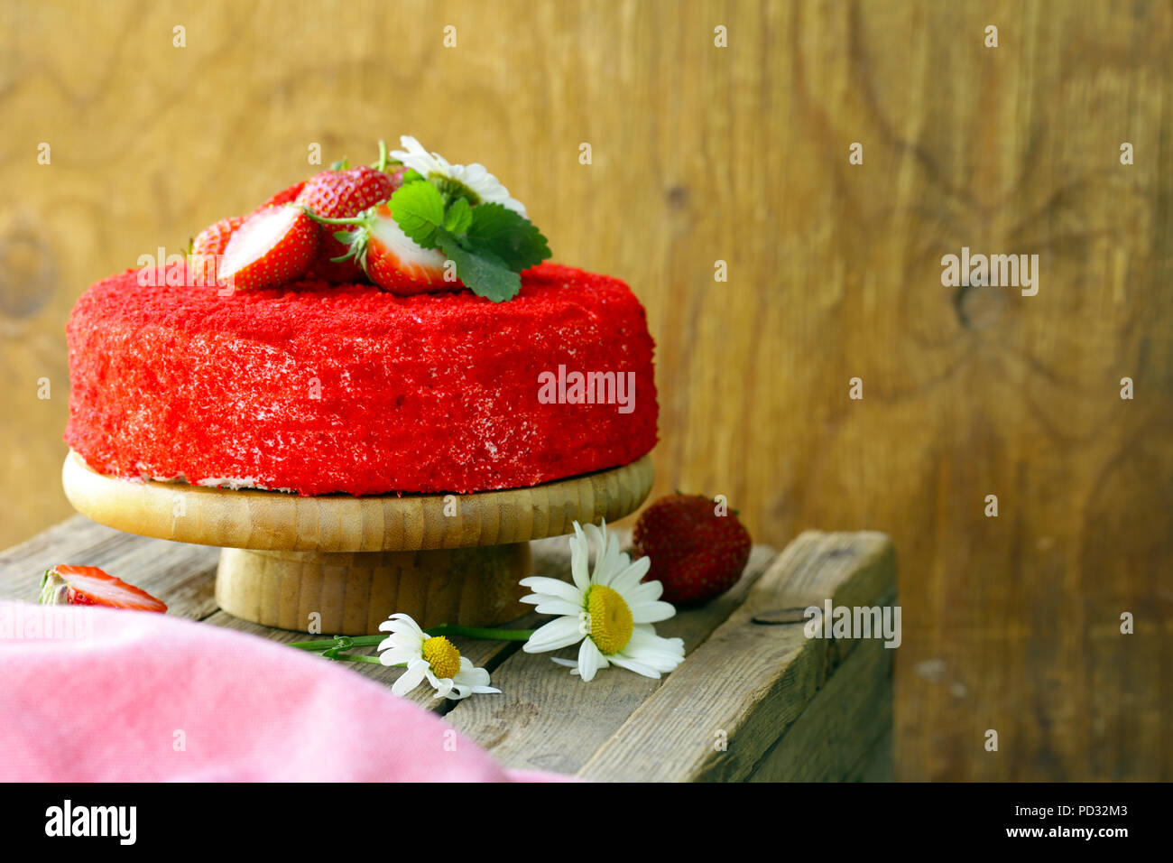 red velvet cake with cream and strawberry Stock Photo - Alamy