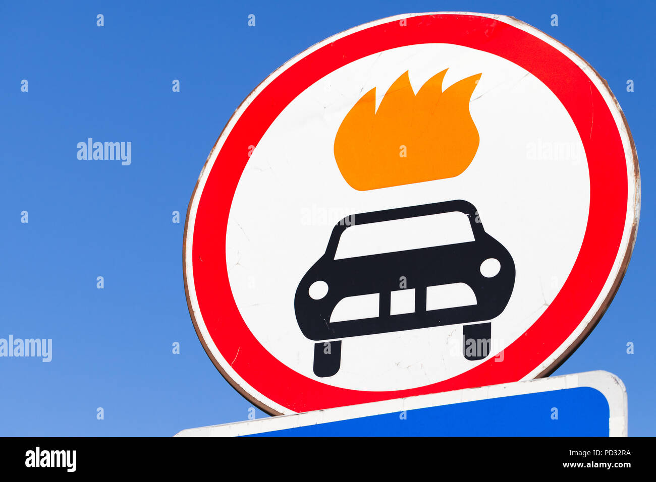 Fire Flammable Warning Stock Photos & Fire Flammable Warning Stock ...