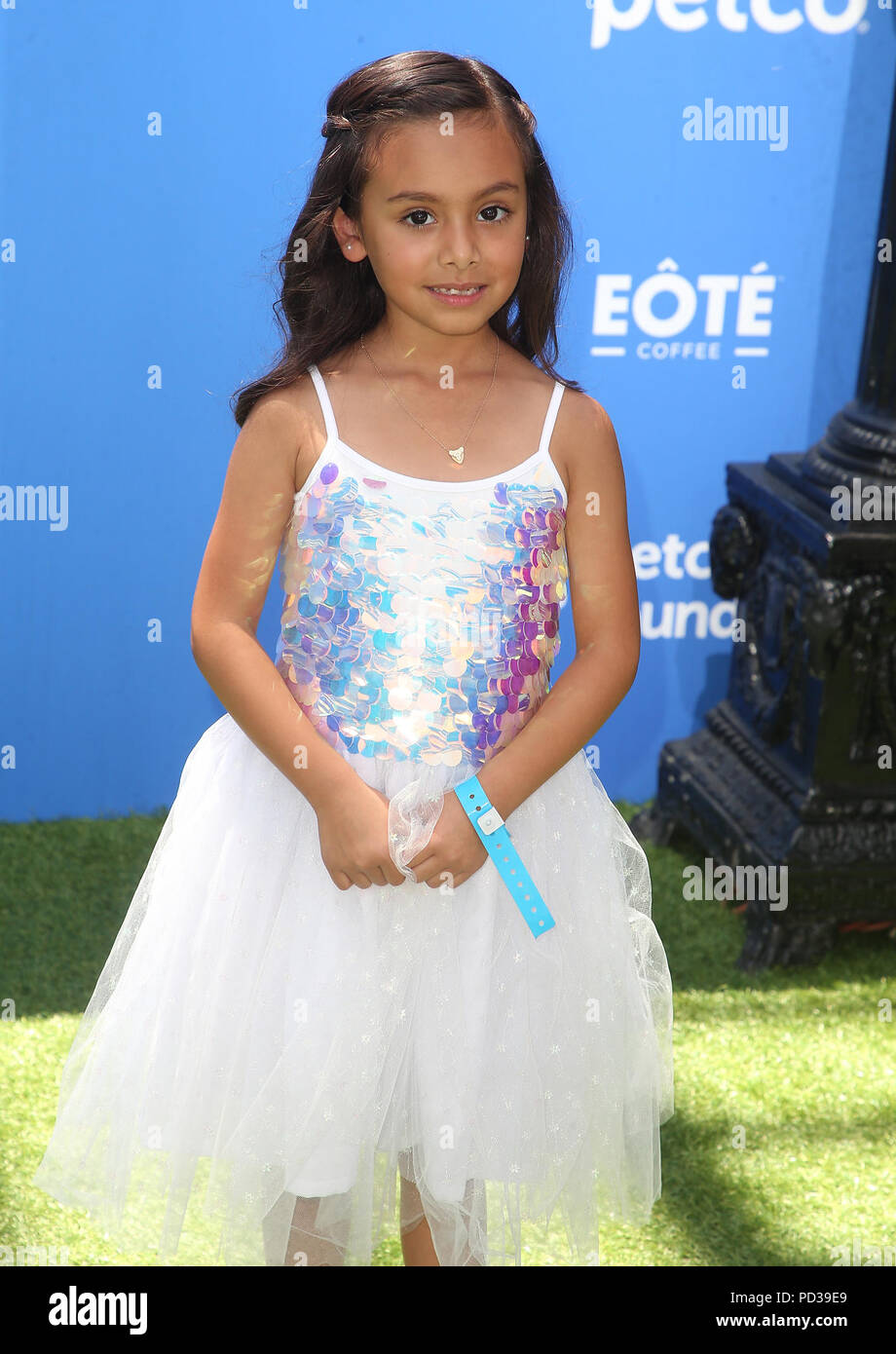 Elizabeth caro hi-res stock photography and images - Alamy