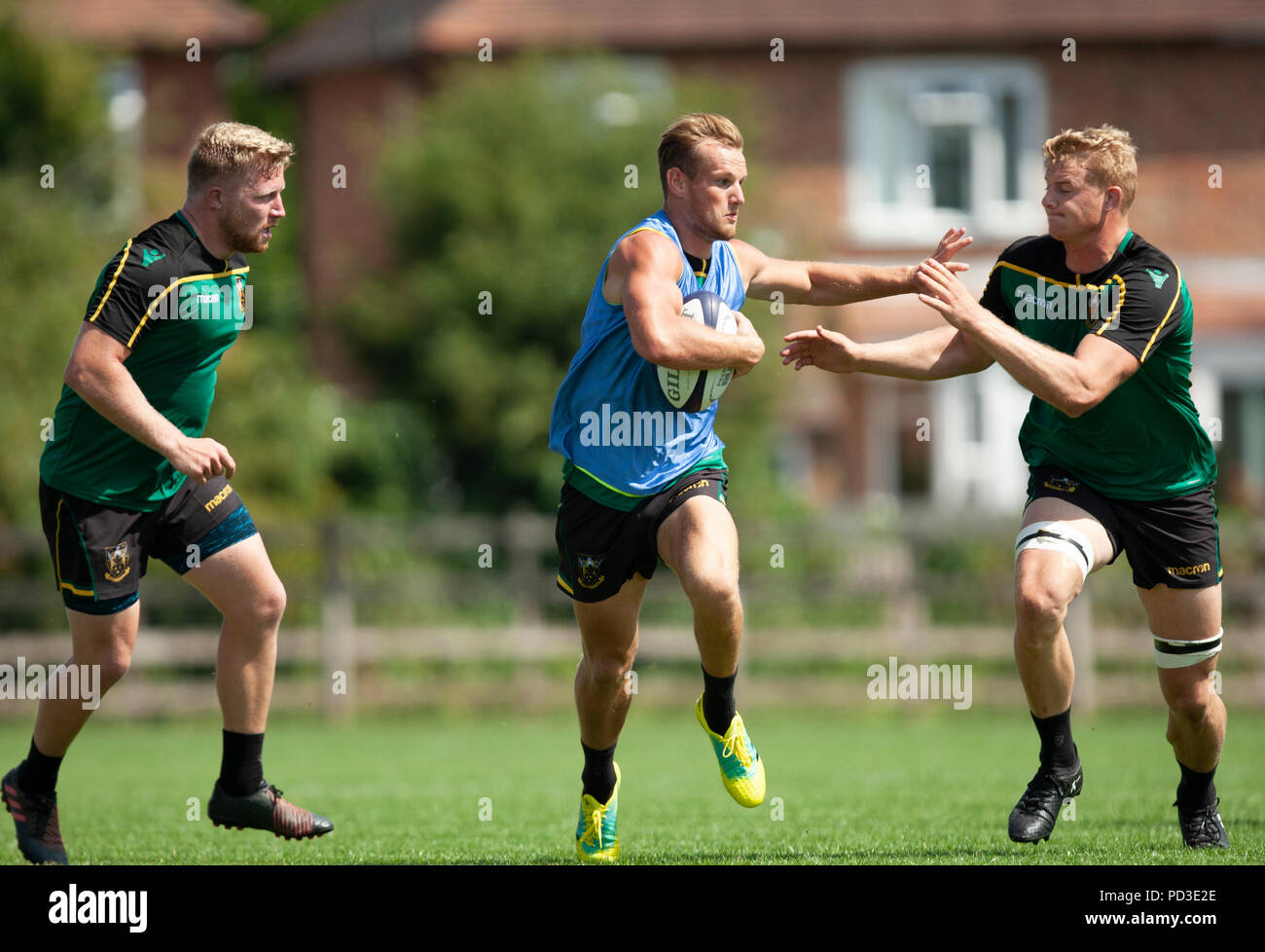 David hutchinson hi-res stock photography and images - Alamy