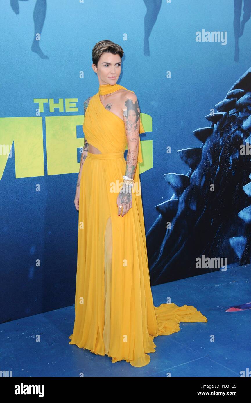 Los Angeles, CA, USA. 6th Aug, 2018. Ruby Rose at arrivals for THE MEG ...