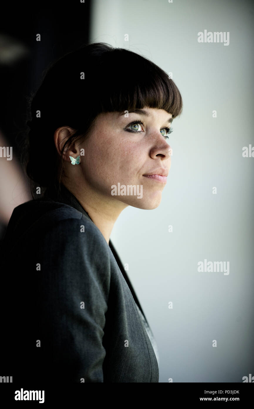 Flemish singer hi-res stock photography and images - Alamy