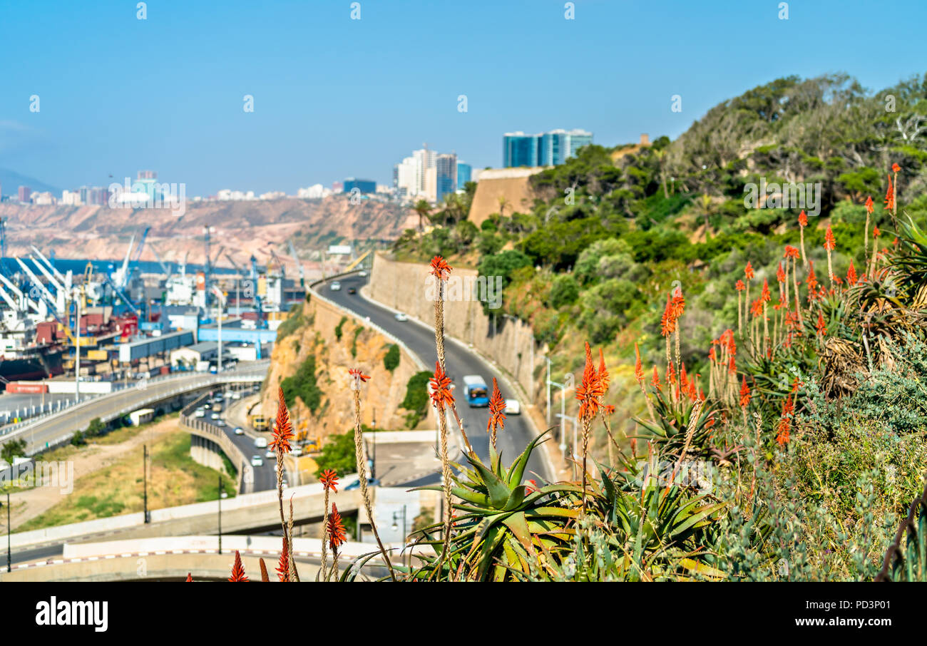 Major tourist promenade hi-res stock photography and images - Alamy