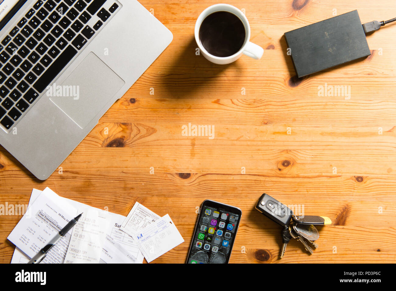Top down view office table hi-res stock photography and images - Alamy