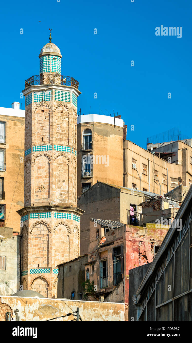Mosque in oran hi-res stock photography and images - Alamy