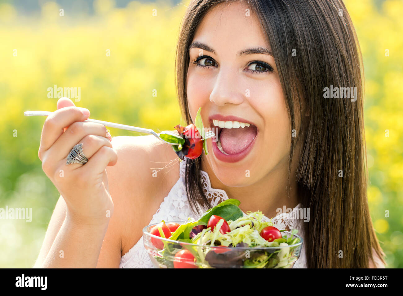 Open mouth eating hi-res stock photography and images - Alamy