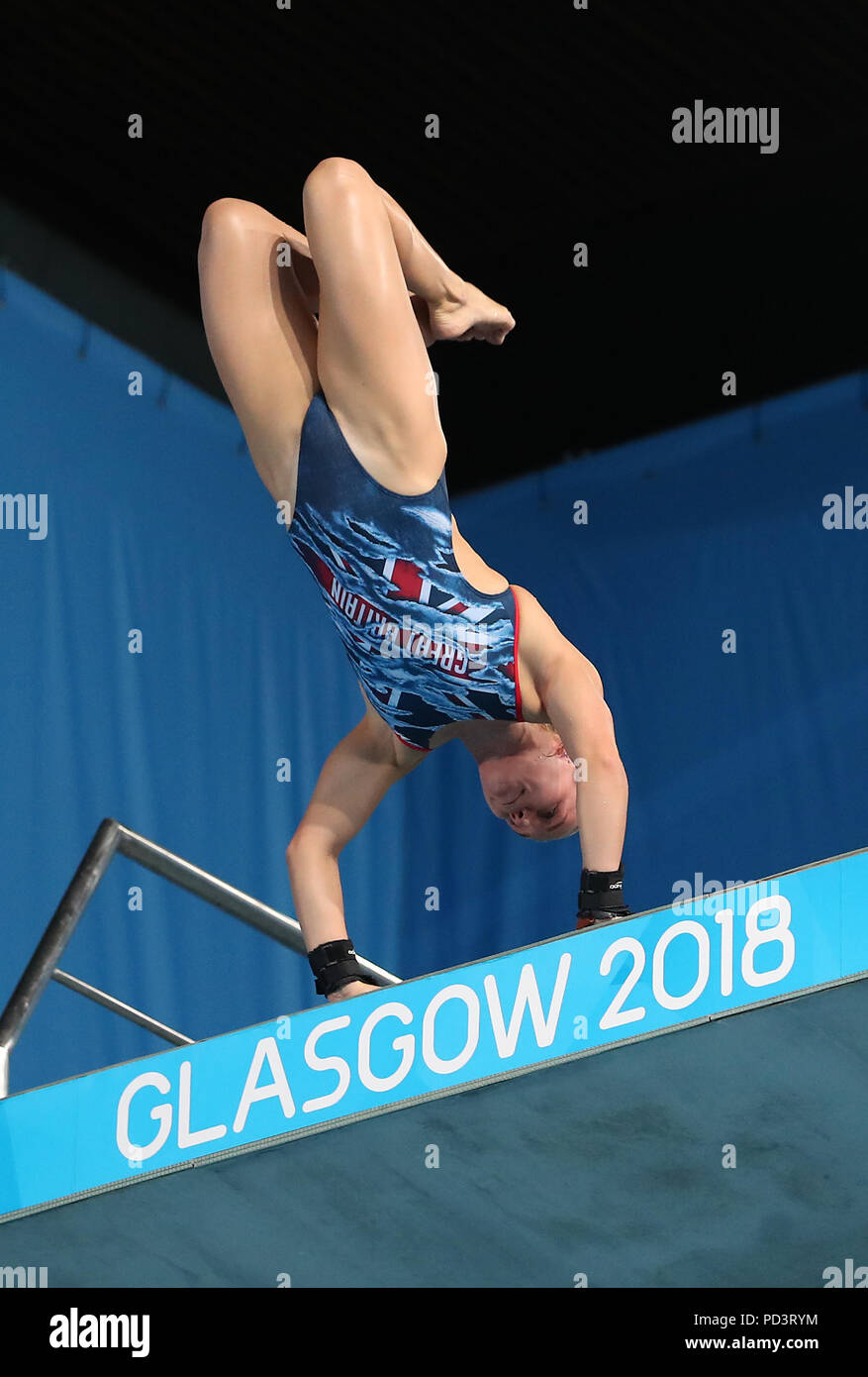 Armstand dive hi-res stock photography and images - Alamy