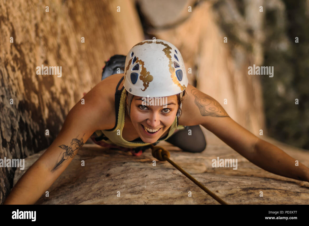 Female effort hi-res stock photography and images - Alamy