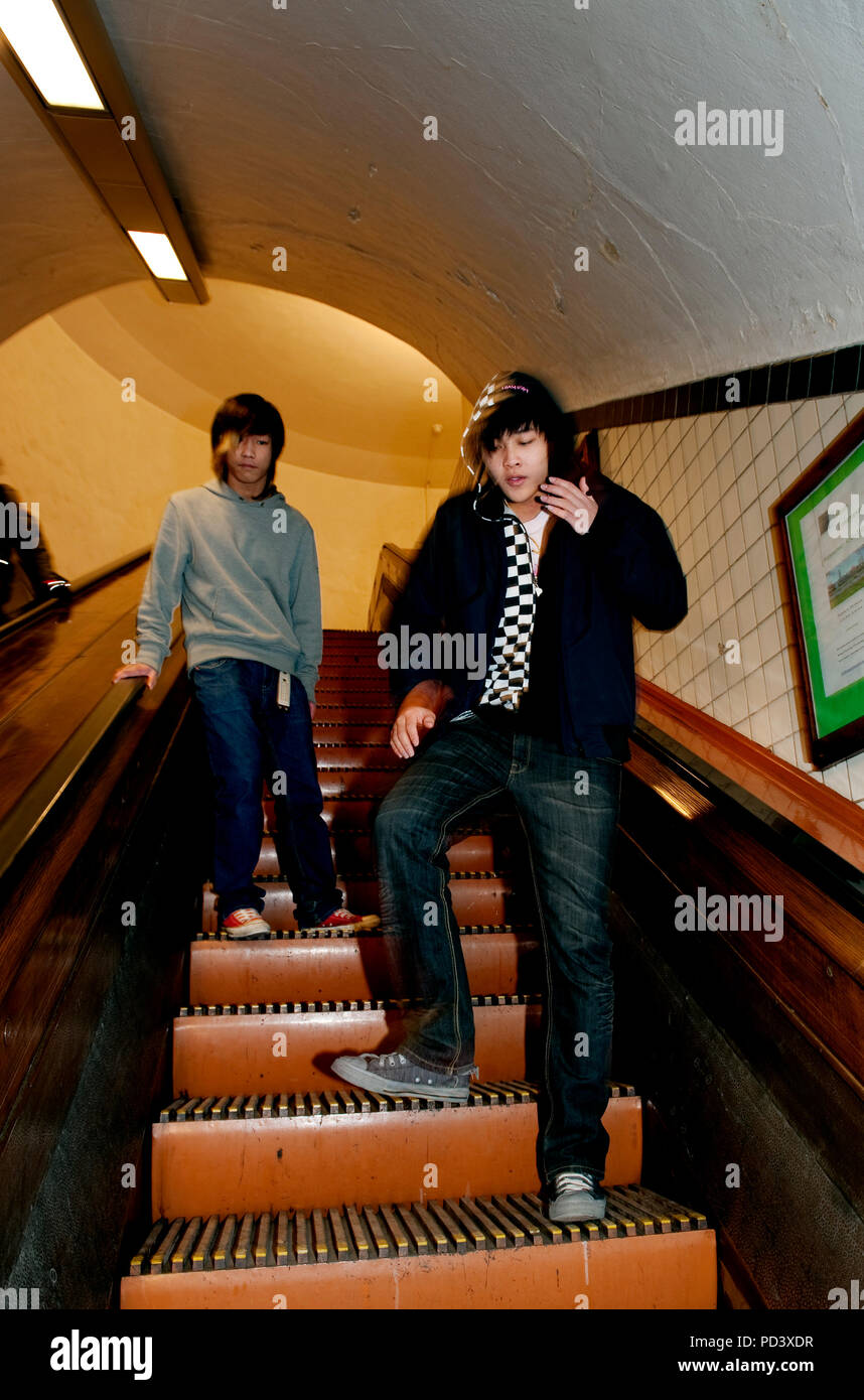 Tektonik dancers in the St-Annatunnel in Antwerp (Belgium, 07/01/2009 ...