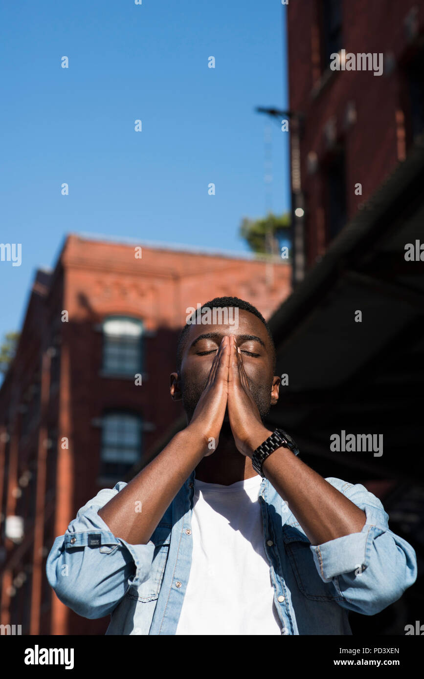 African american man new york face hi-res stock photography and images ...