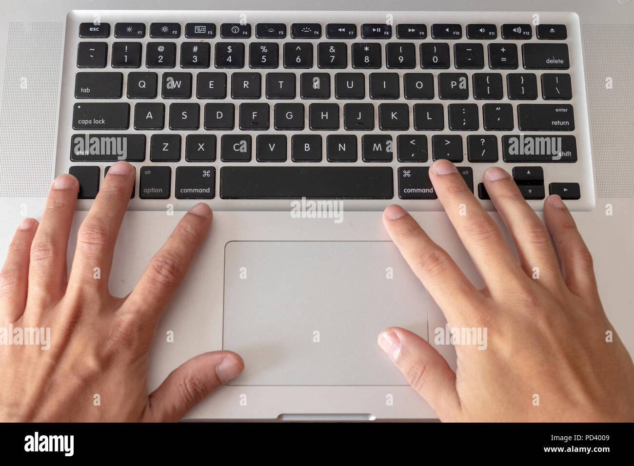 Keypad hands hi-res stock photography and images - Alamy