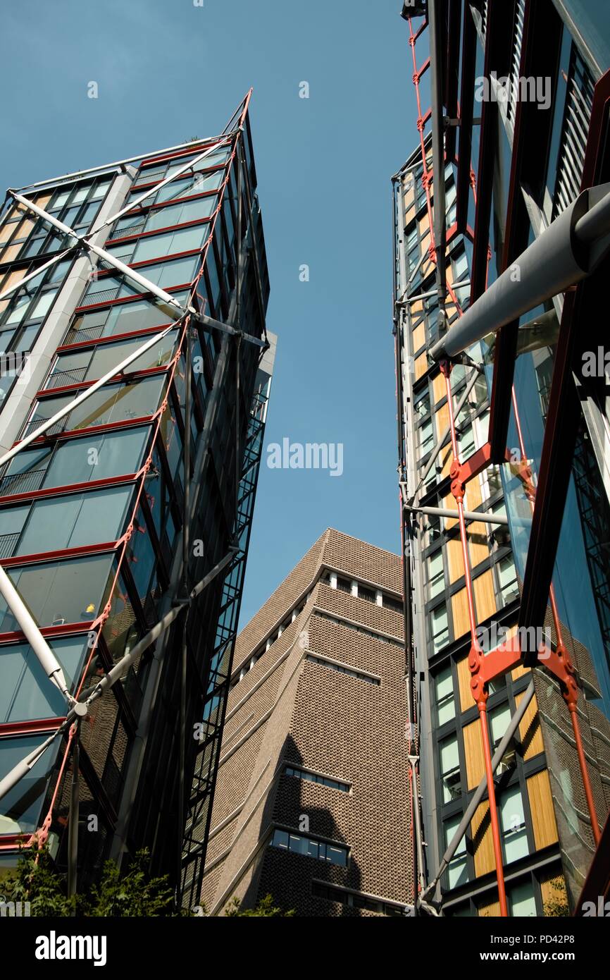Bright London Offices Stock Photo - Alamy
