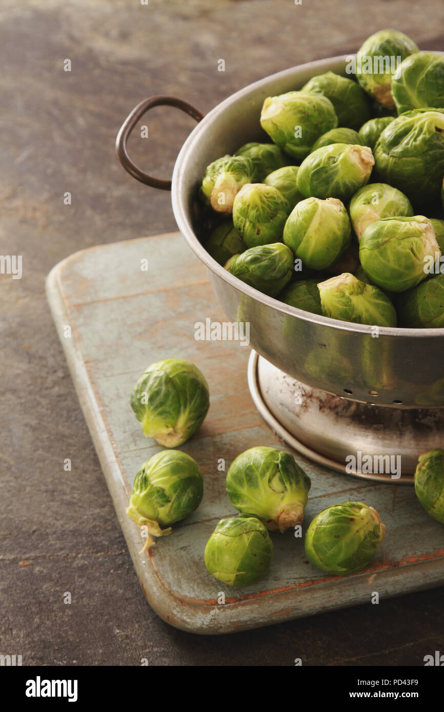 Peeled english hi-res stock photography and images - Alamy