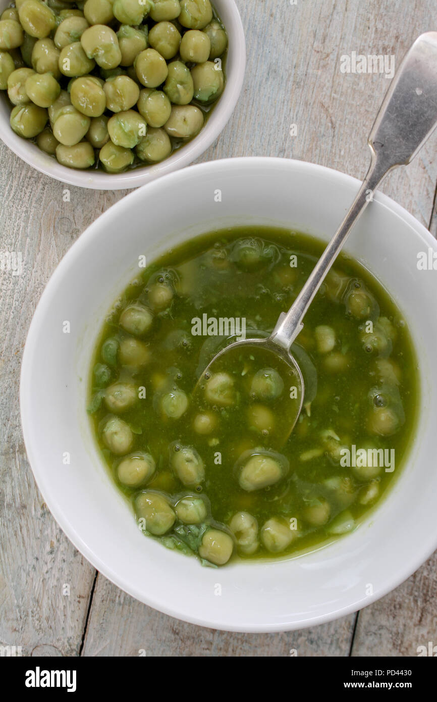 prepared marrowfat peas Stock Photo - Alamy
