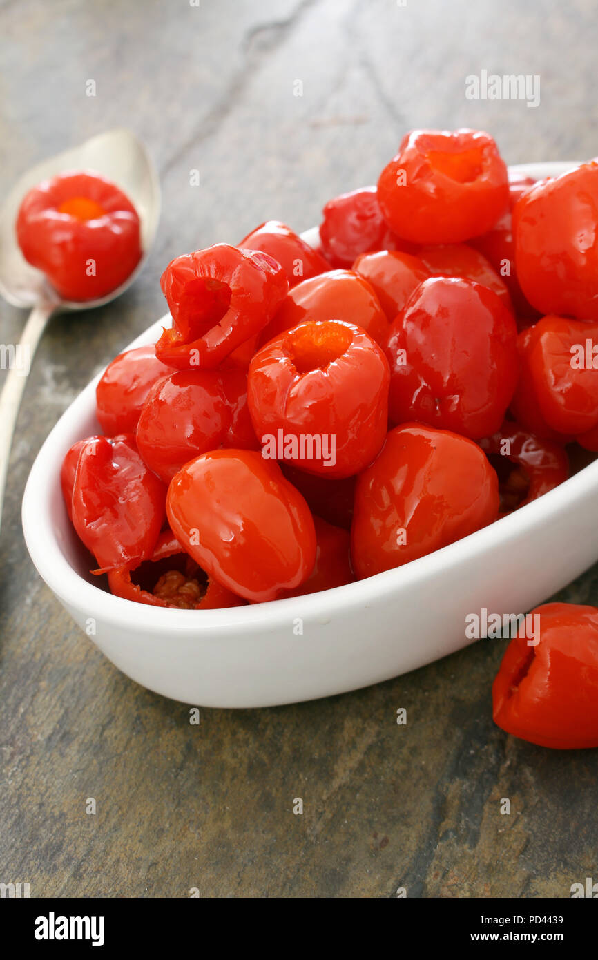 Baby red chilli peppers hi-res stock photography and images - Alamy