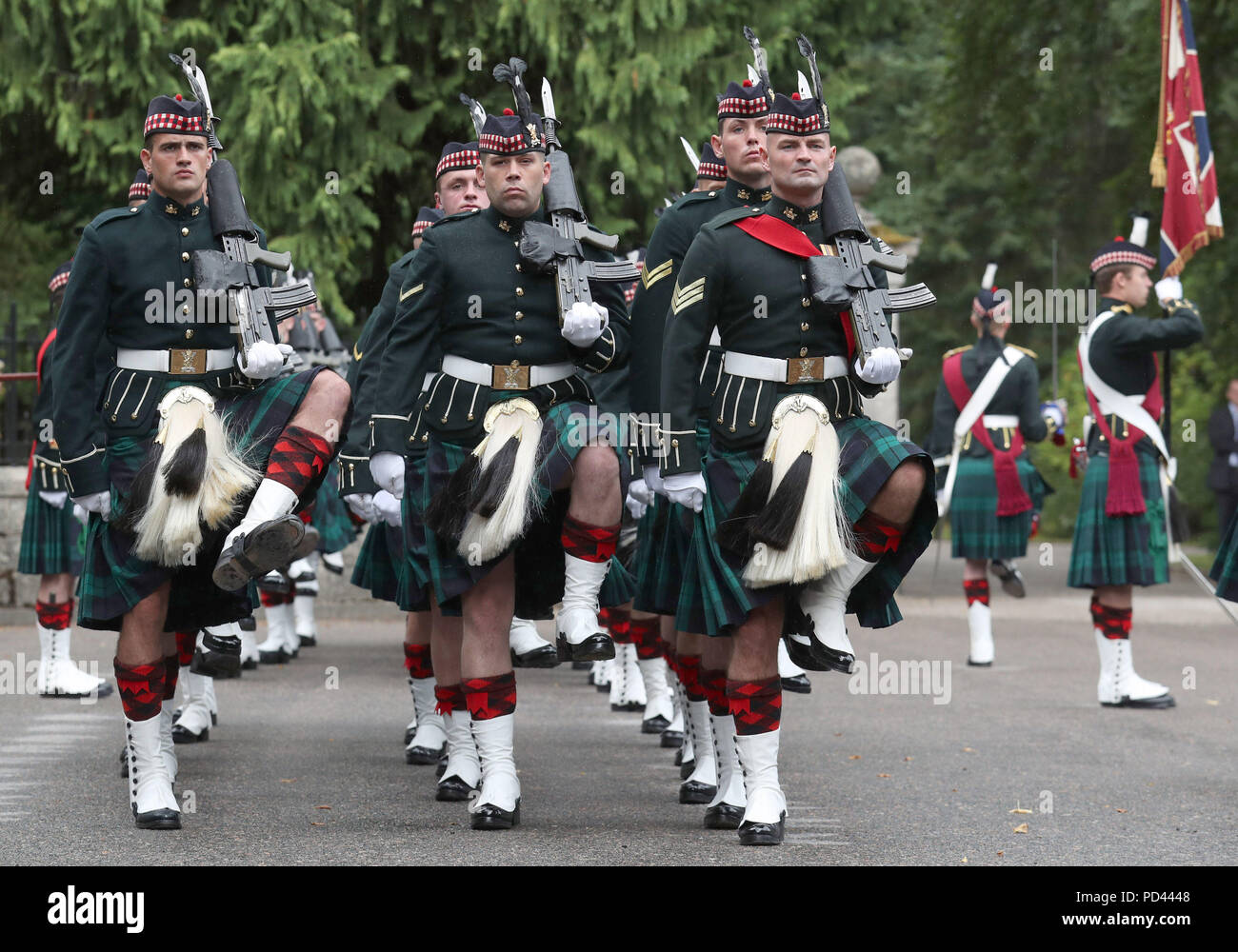 Balaclava Company, 5 Battalion The Royal Regiment of Scotland leave ...