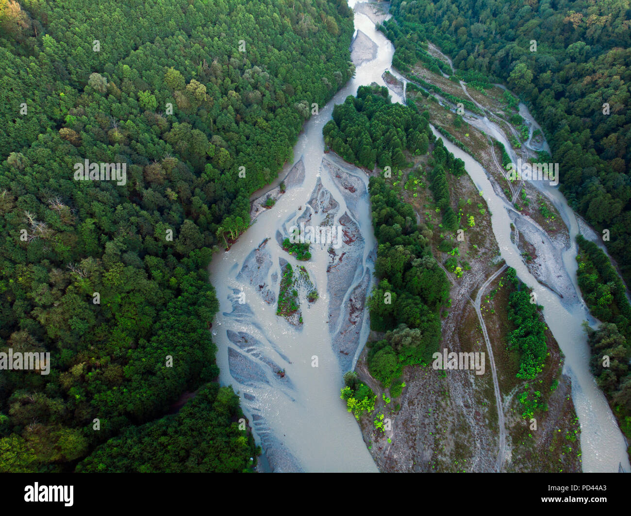 Drone flight over green river hi-res stock photography and images - Alamy