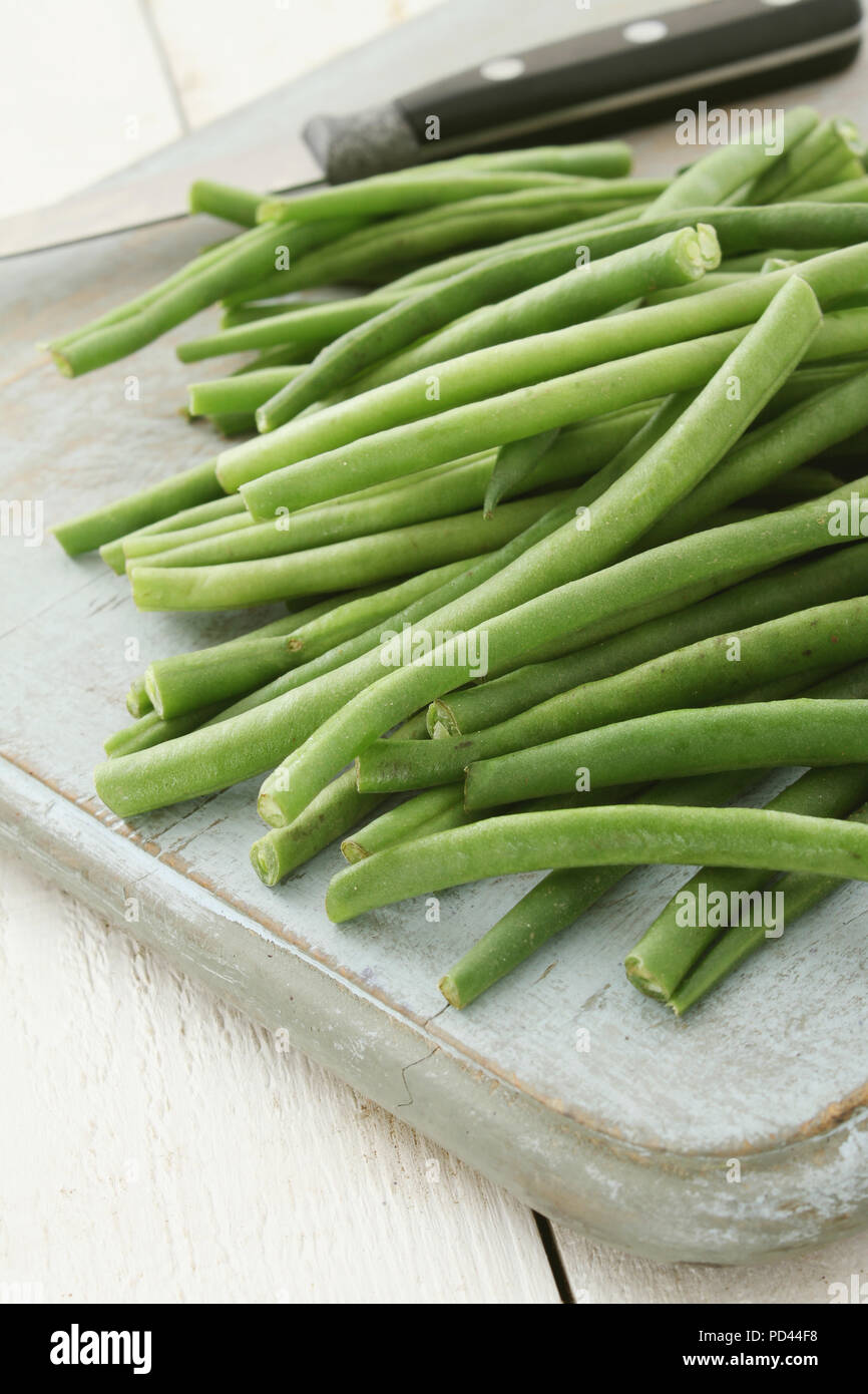 Loose fine beans hi-res stock photography and images - Alamy