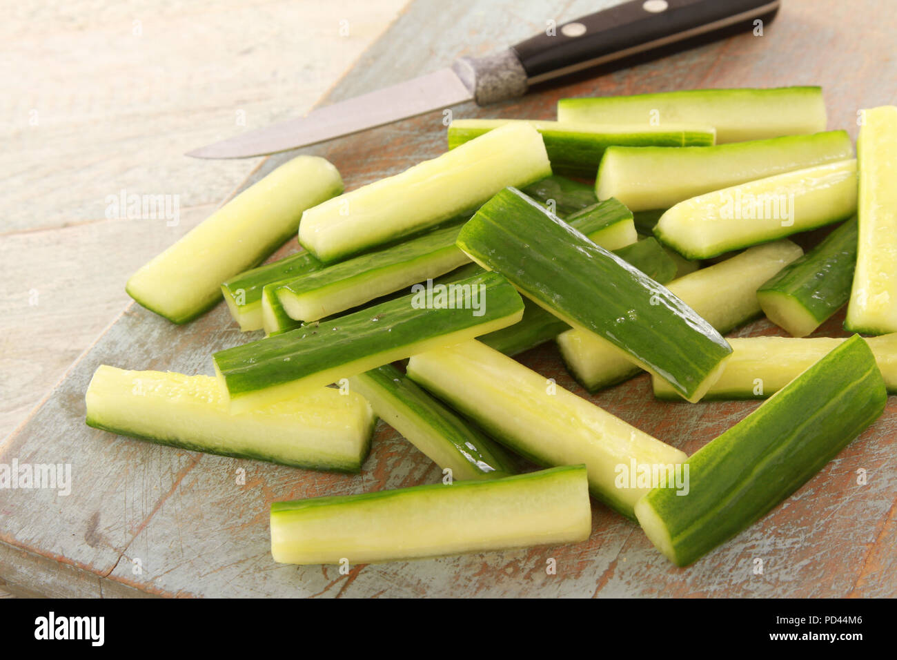 preparing courgette batons Stock Photo - Alamy