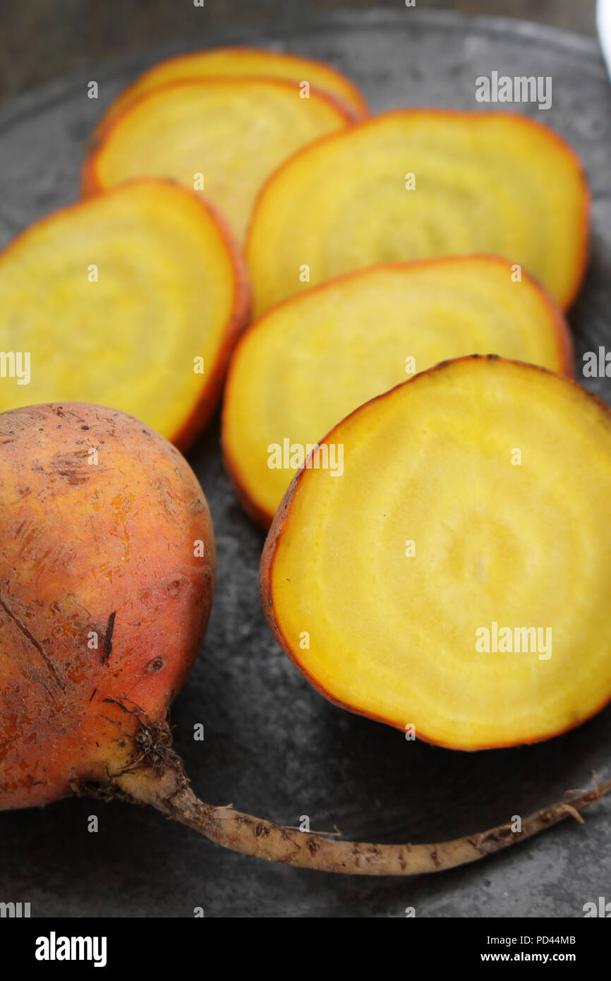preparing fresh beetroot Stock Photo - Alamy