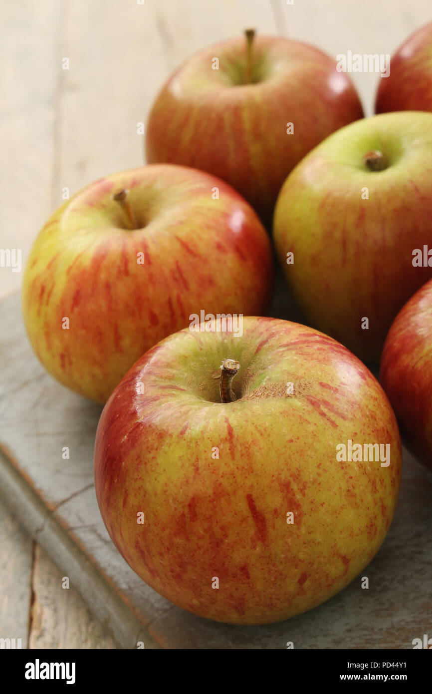 preparing fresh apples Stock Photo - Alamy