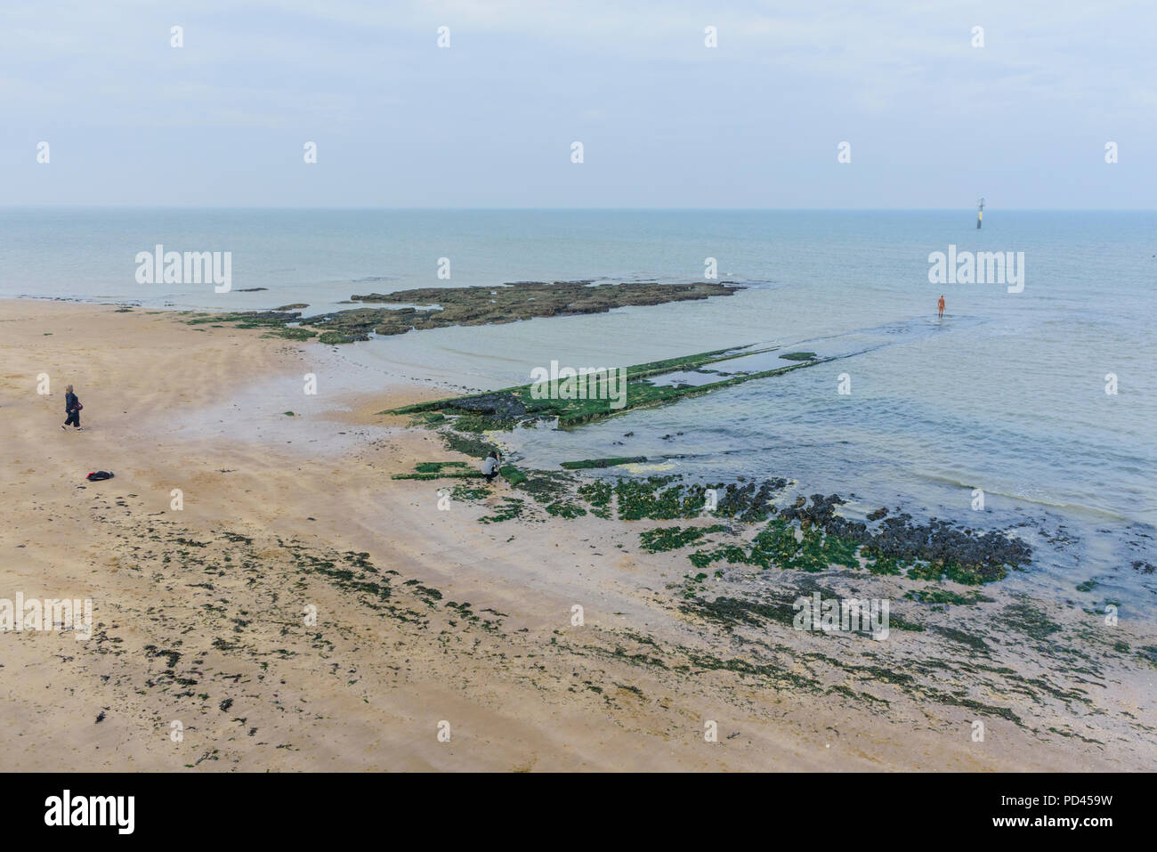 Margate fulsam rock beach hi-res stock photography and images - Alamy