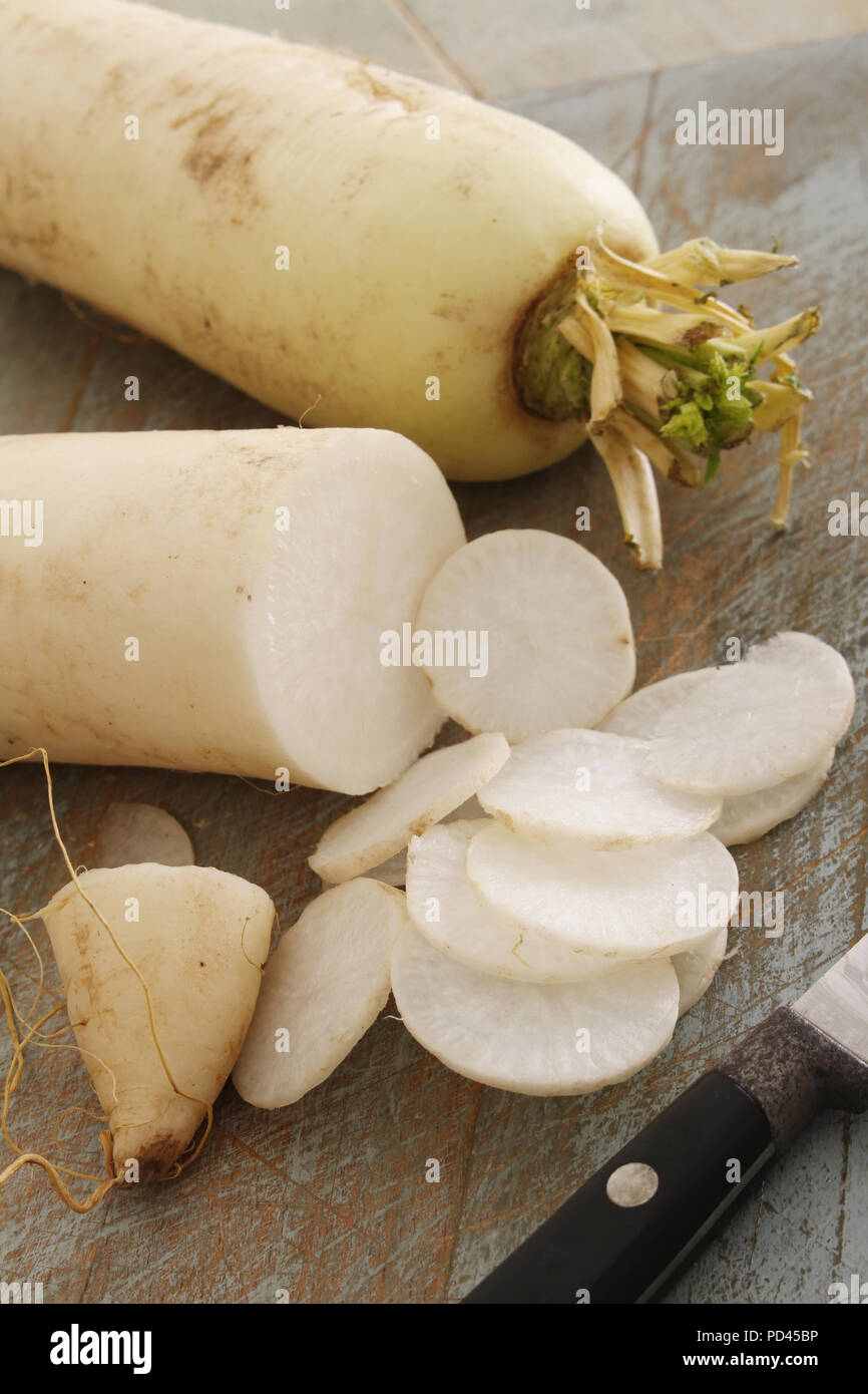preparing fresh white raddish Stock Photo - Alamy