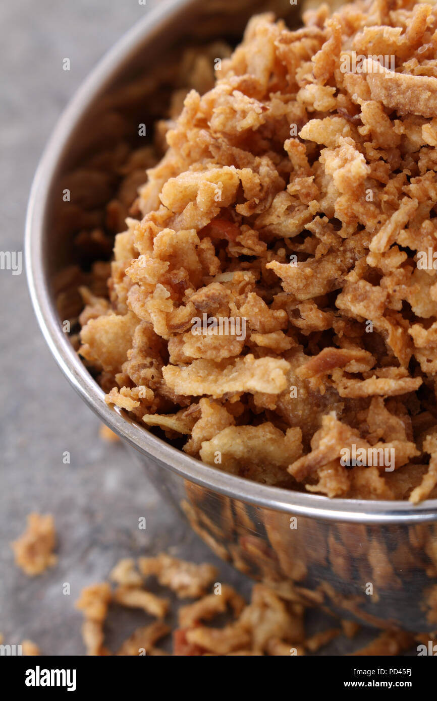 crispy fried onions Stock Photo - Alamy
