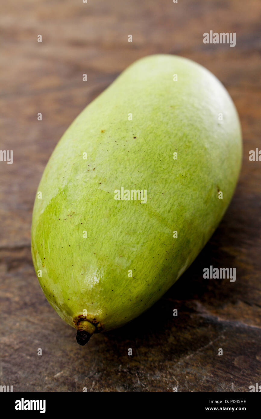 Tree ripened mango hi-res stock photography and images - Alamy