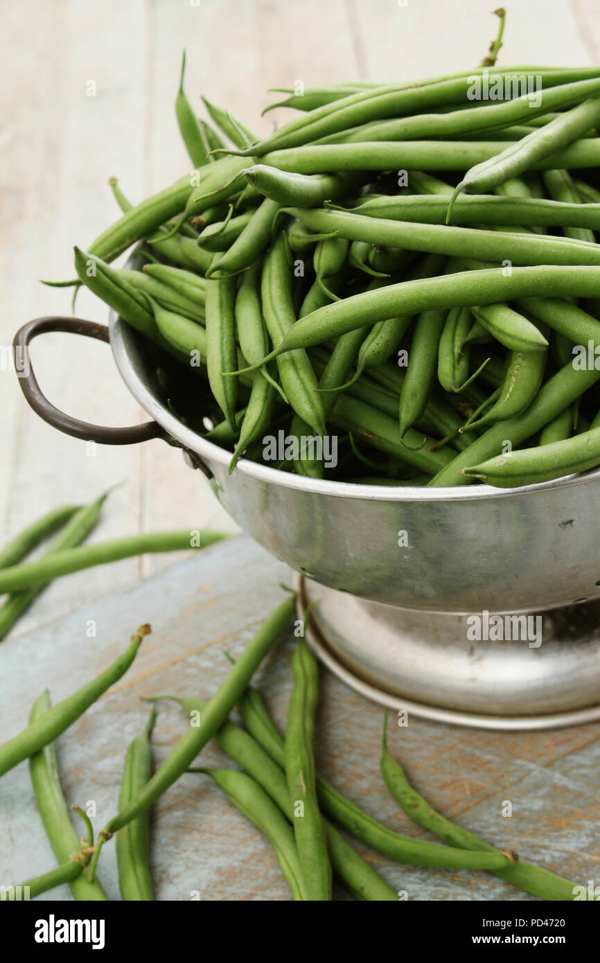 Loose fine beans hi-res stock photography and images - Alamy