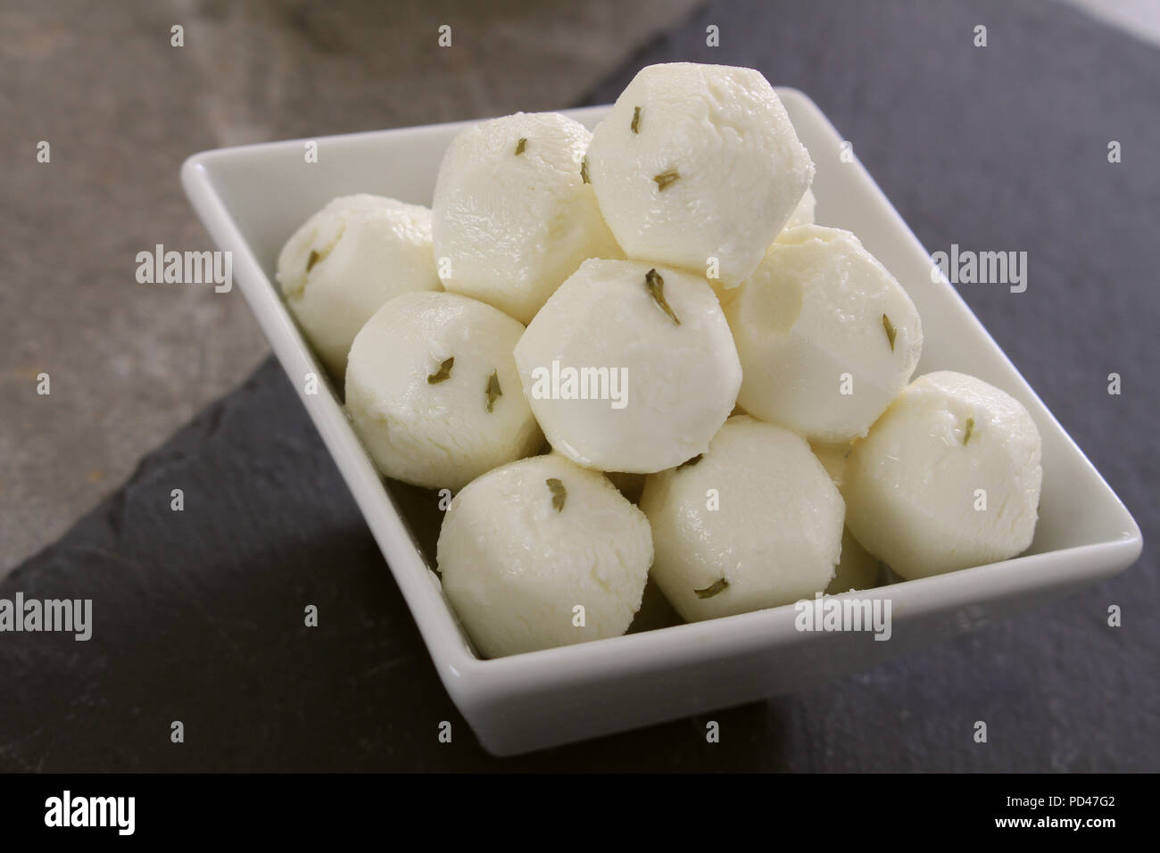 Small goats cheese canapes hi-res stock photography and images - Alamy