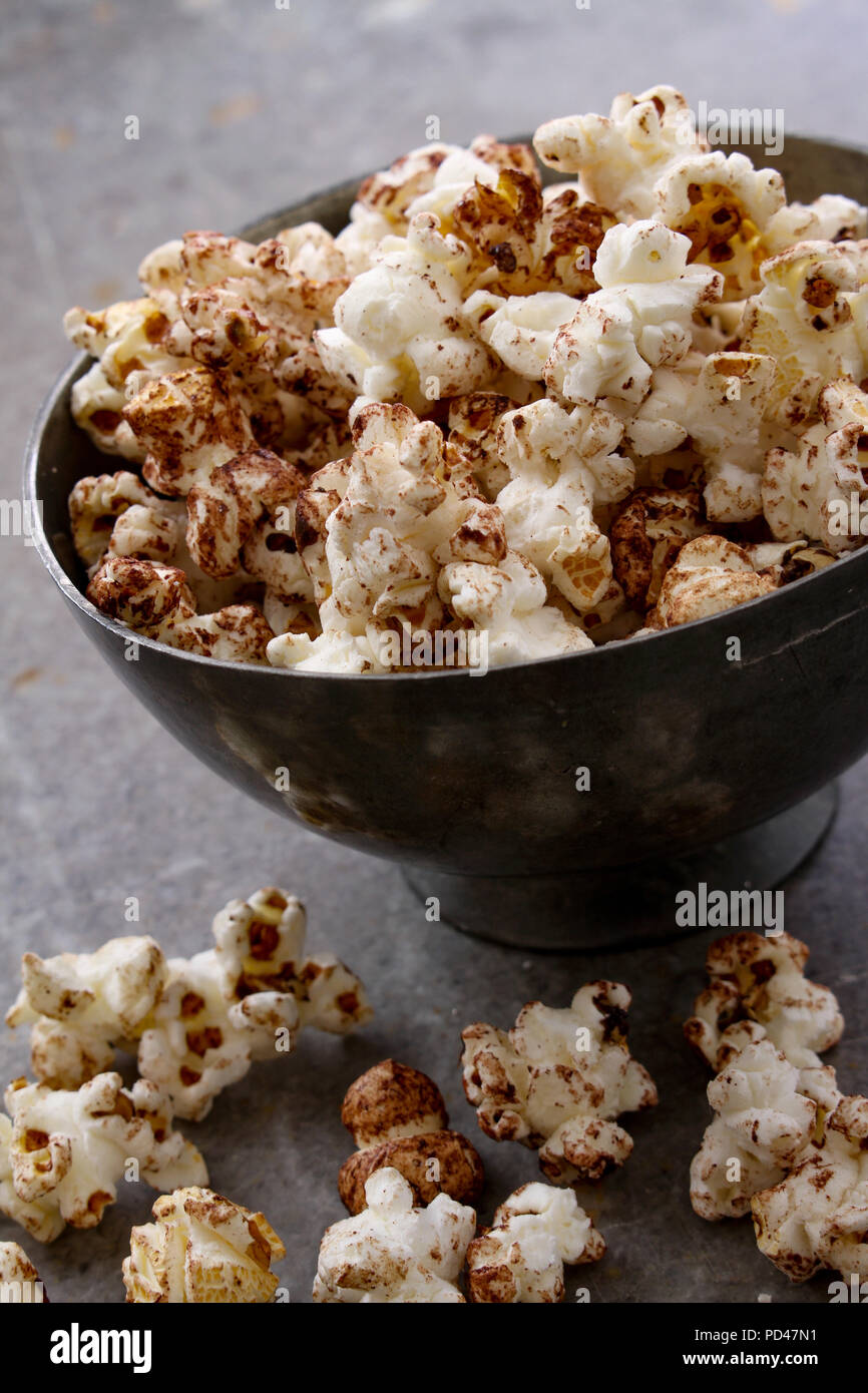 fresh popcorn snack Stock Photo - Alamy