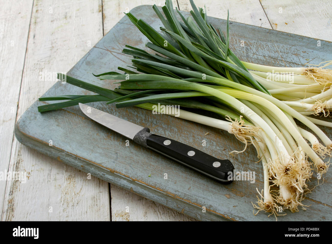 preparing fresh leeks Stock Photo - Alamy