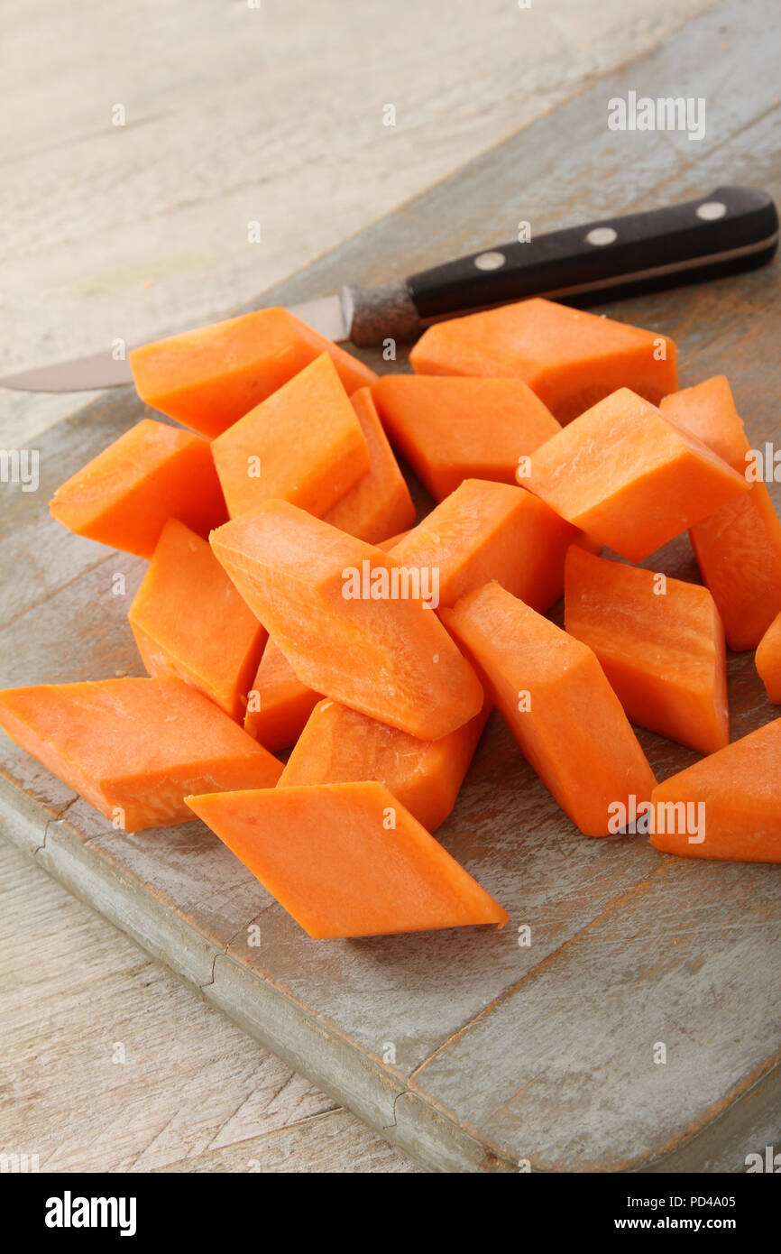 Diamond cut carrot hi-res stock photography and images - Alamy