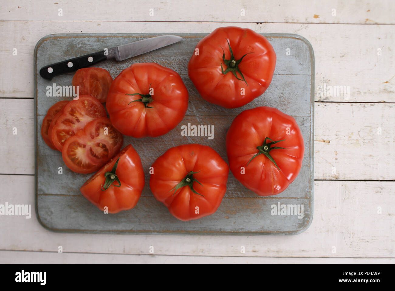 ripe beef tomato Stock Photo - Alamy