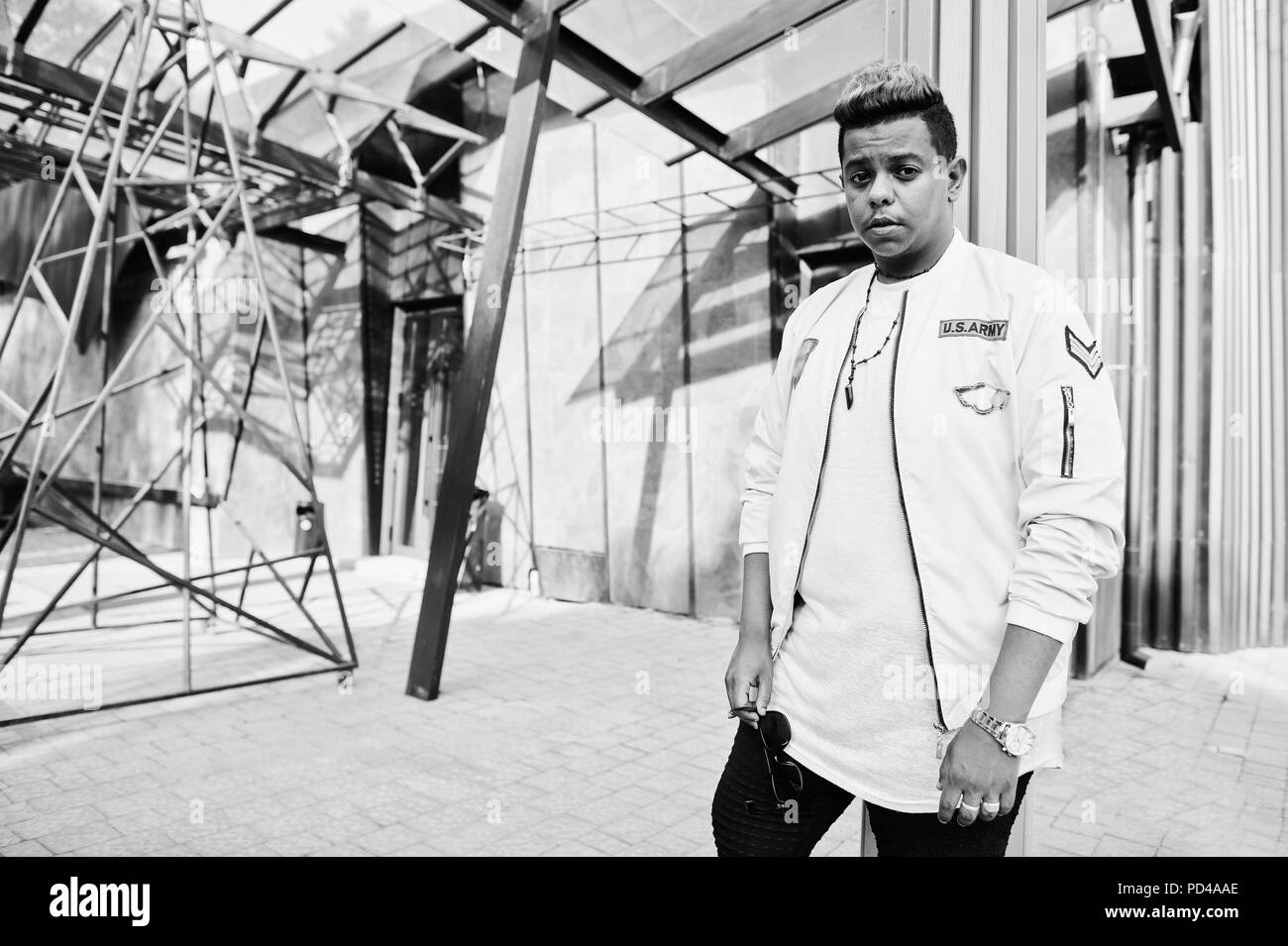 Arabic singer Black and White Stock Photos & Images - Alamy