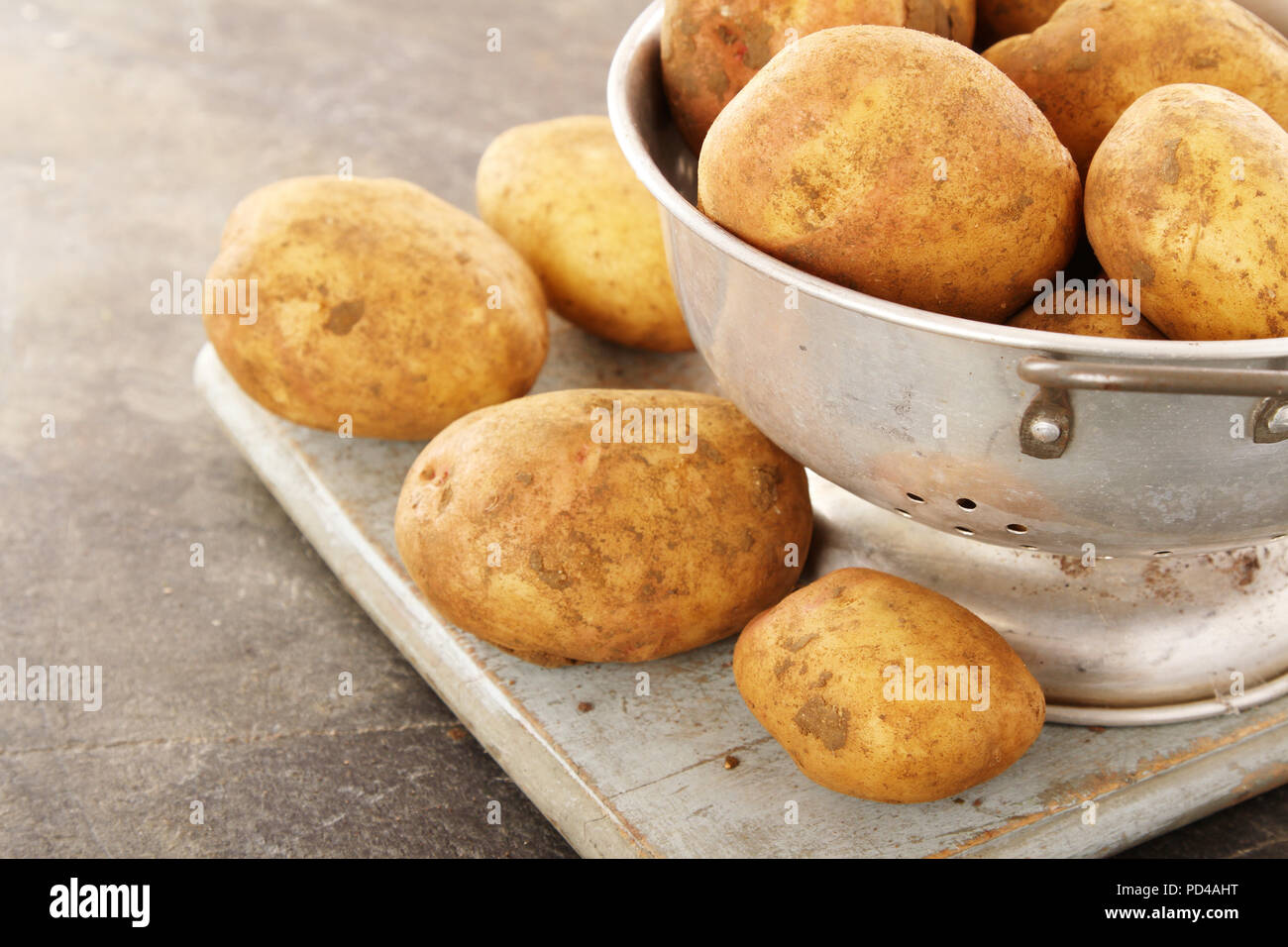 preparing fresh potatoes Stock Photo - Alamy
