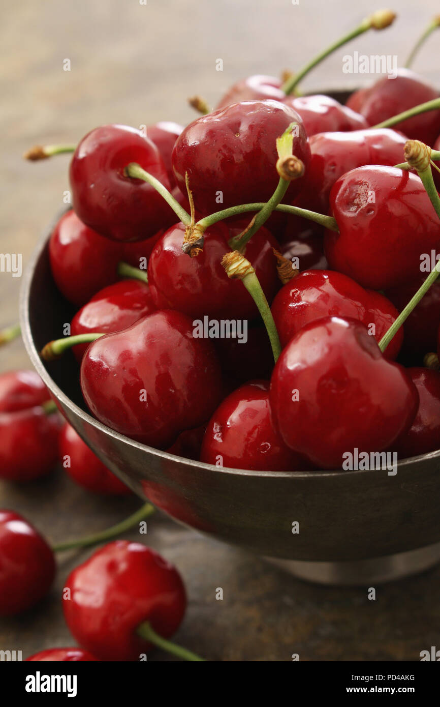 fresh red cherries Stock Photo - Alamy