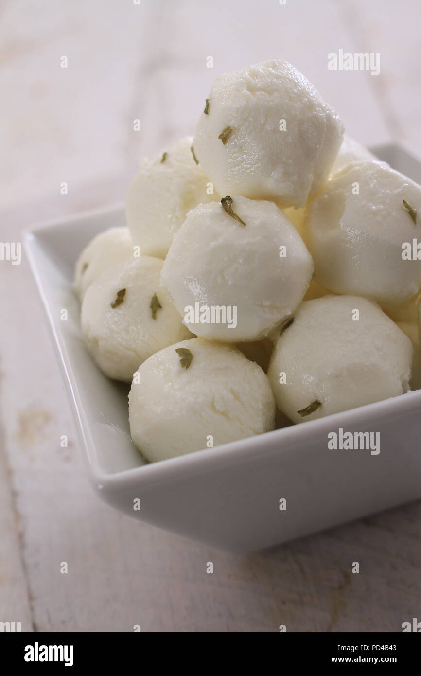 fresh goats cheese Stock Photo - Alamy