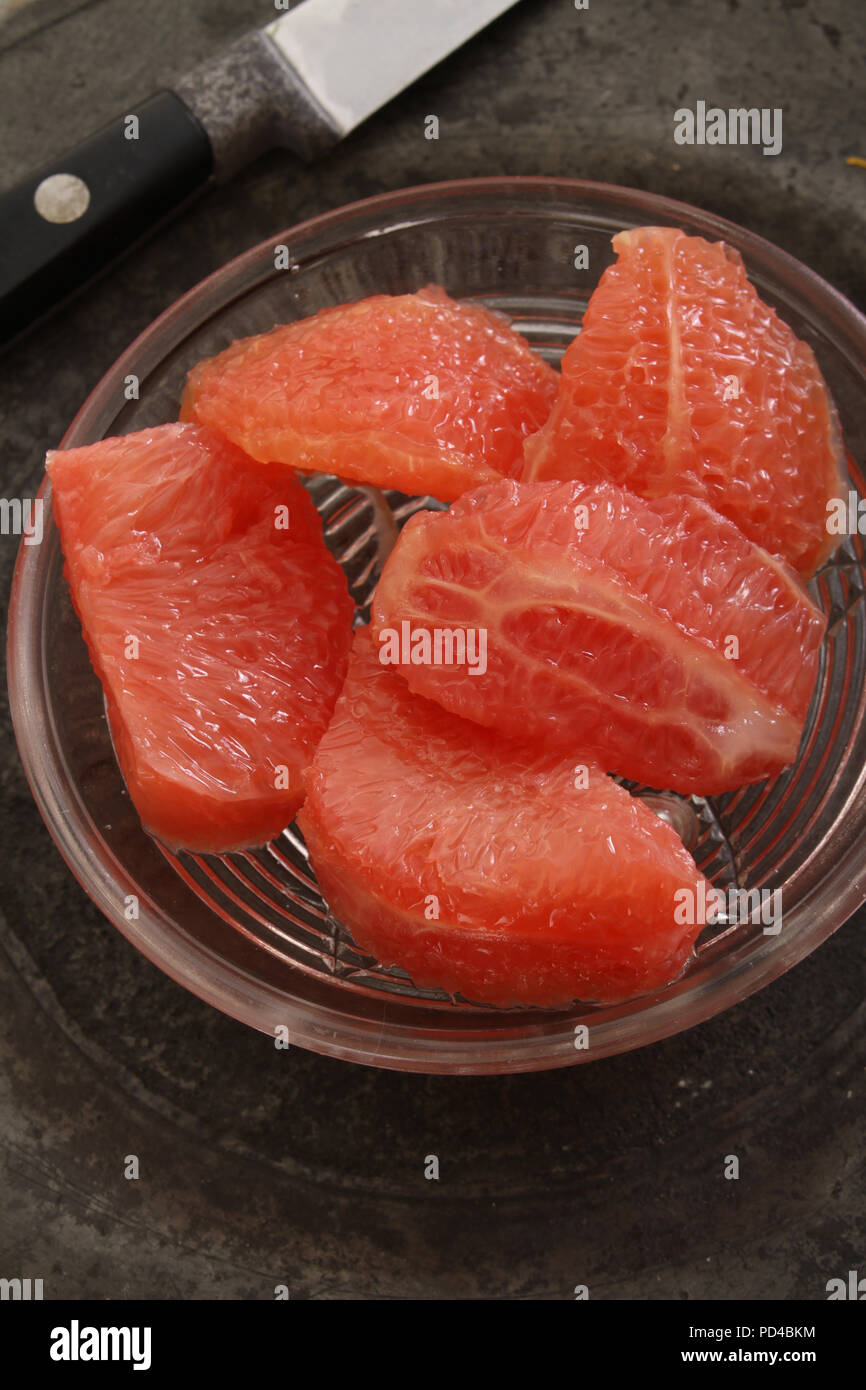 prepared grapefruit segments Stock Photo - Alamy