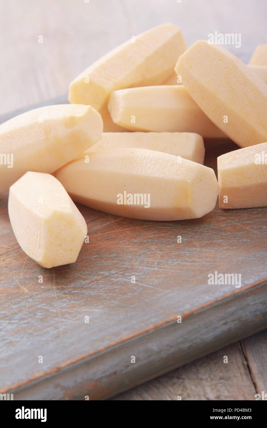 Turnip shaped hi-res stock photography and images - Alamy