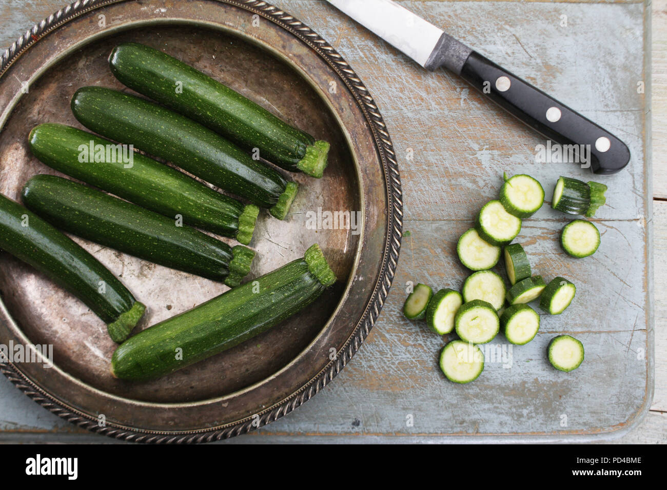 preparing fresh courgettes Stock Photo - Alamy