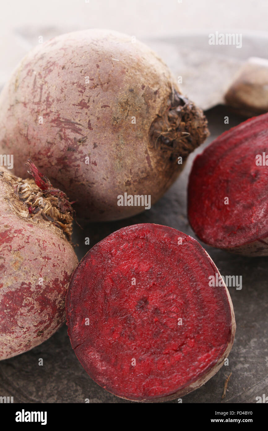 preparing fresh beetroot Stock Photo - Alamy