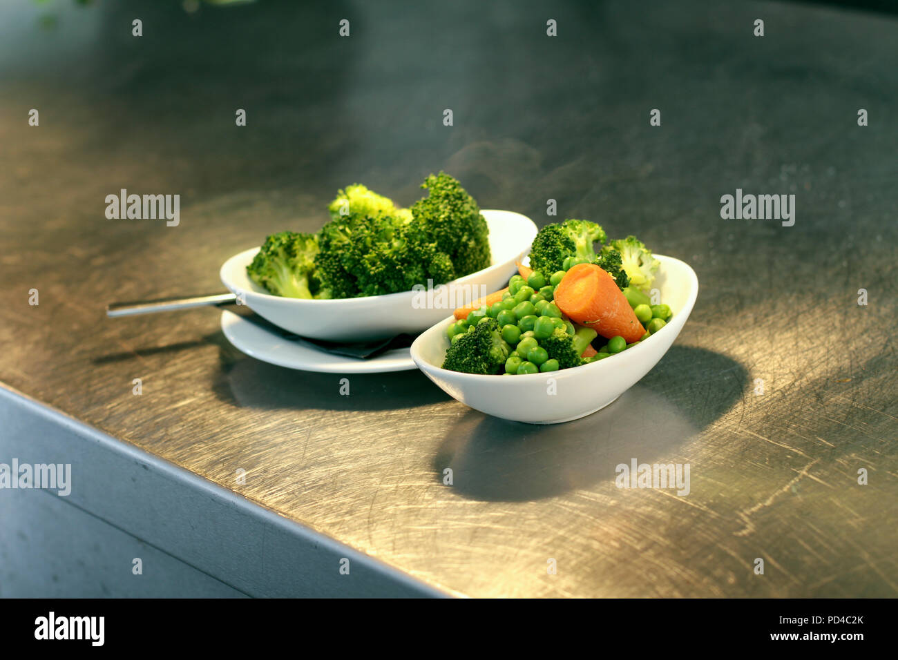 Mixed veg and lamb hi-res stock photography and images - Alamy
