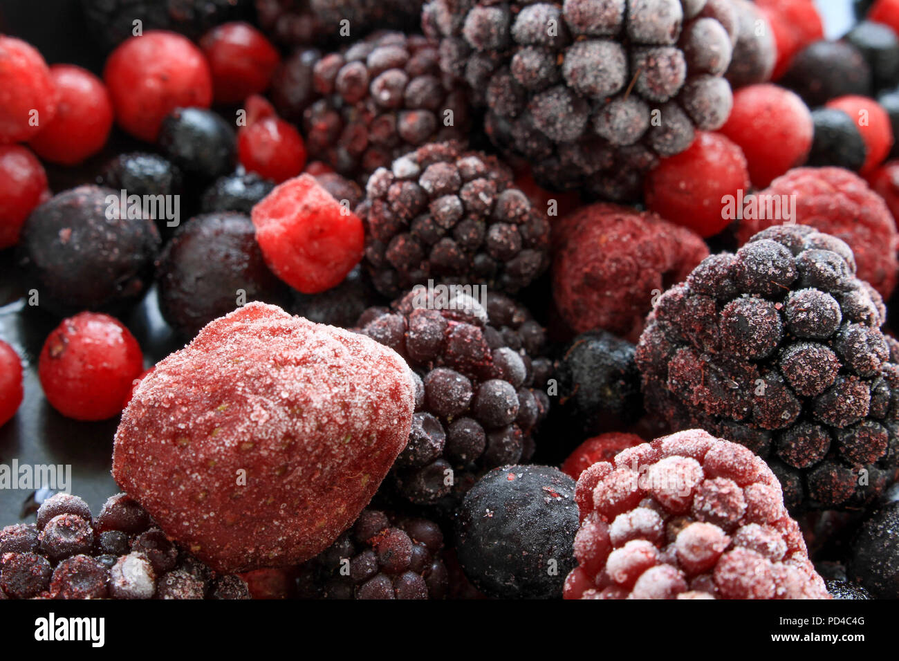 Frozen fruit produce hi-res stock photography and images - Alamy