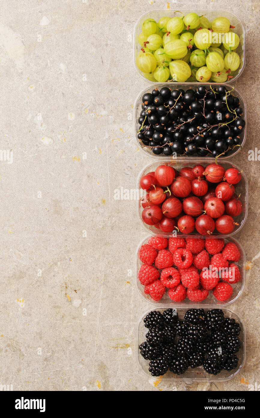 fresh mixed berry fruit Stock Photo - Alamy