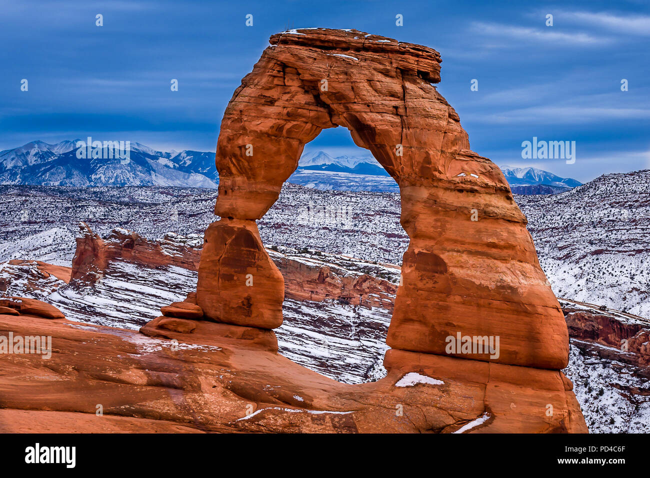 Delicate arch hike hi-res stock photography and images - Alamy